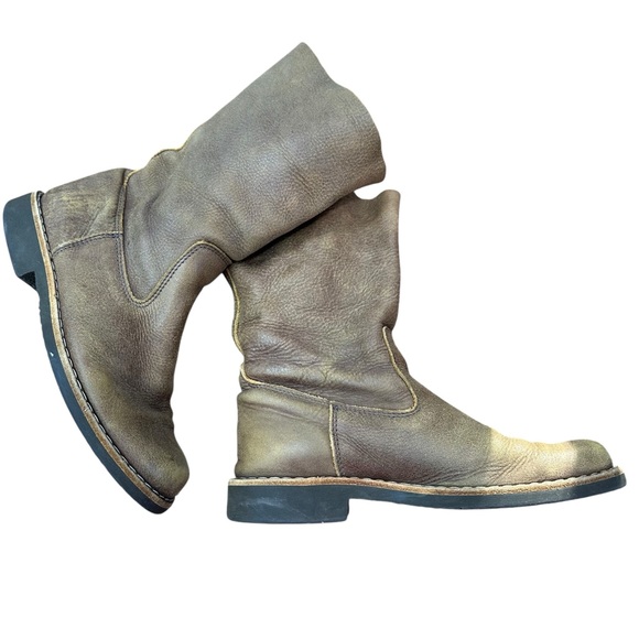 Roots | Shoes | Roots Tribal Leather Boots Worn Up Or Folded Down | Poshmark